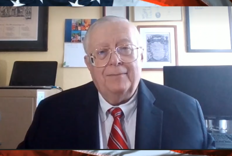 Fed Trying to Keep Economy from Collapse – John Williams | Greg Hunter ...